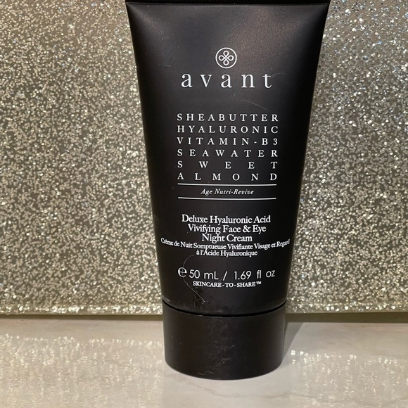 Skincare | Avant Deluxe Hyaluronic Acid Vivifying Face And Eye Night ...
